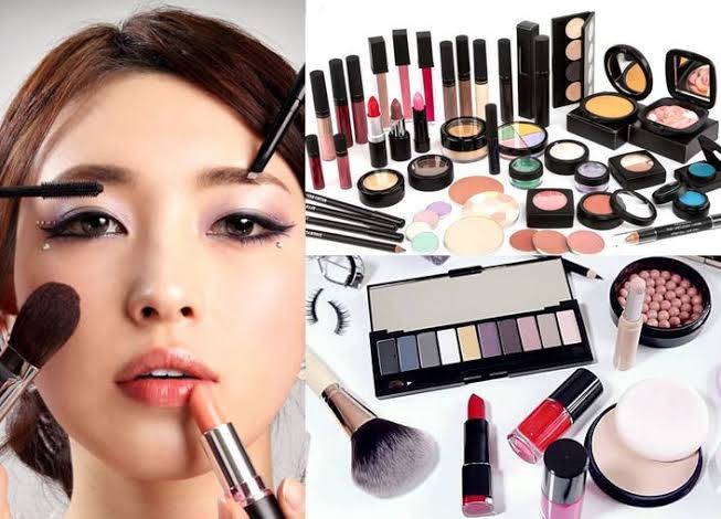 4 Tips Make Up Untuk Para Pekerja Pabrik